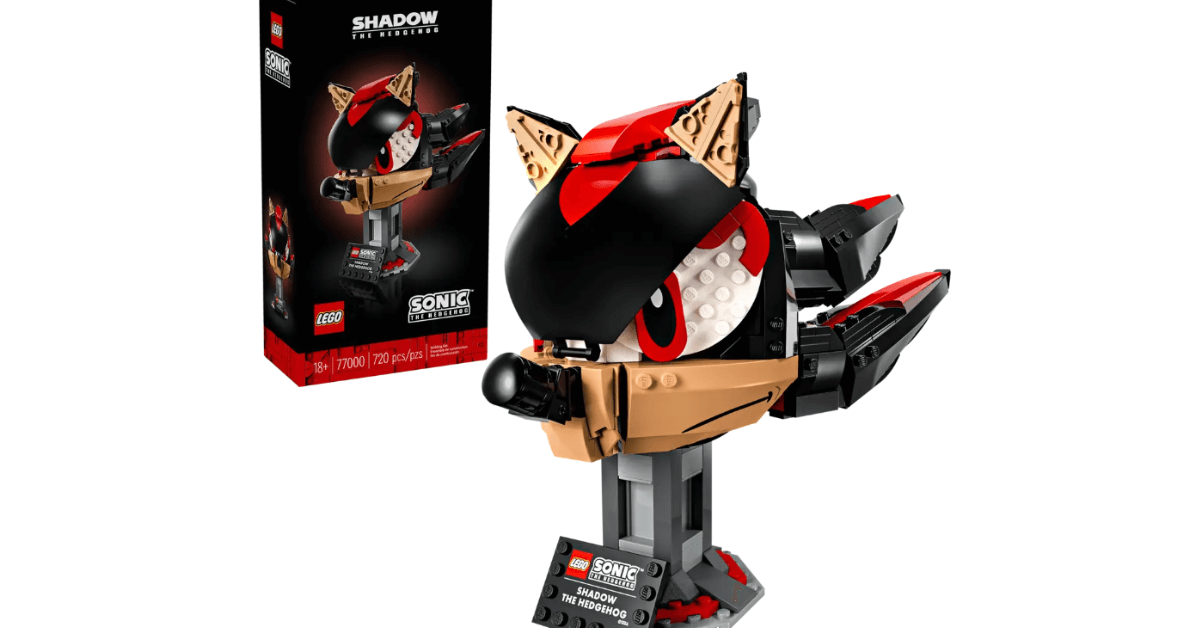 LEGO Shadow the Hedgehog Bust Reveal
